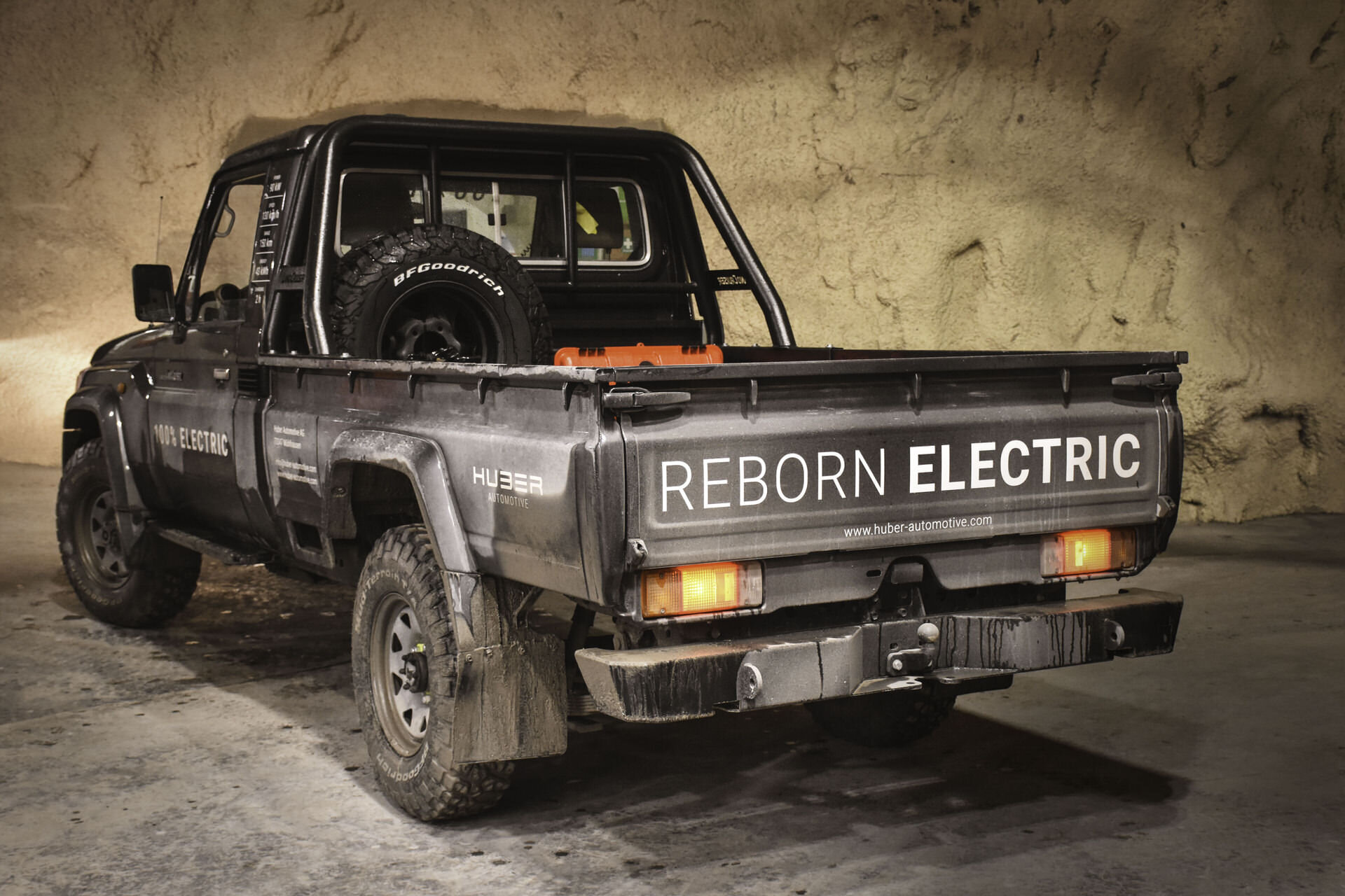 Toyota Land Cruiser HZJ79 Electric Conversion Specs Details Overland Expo