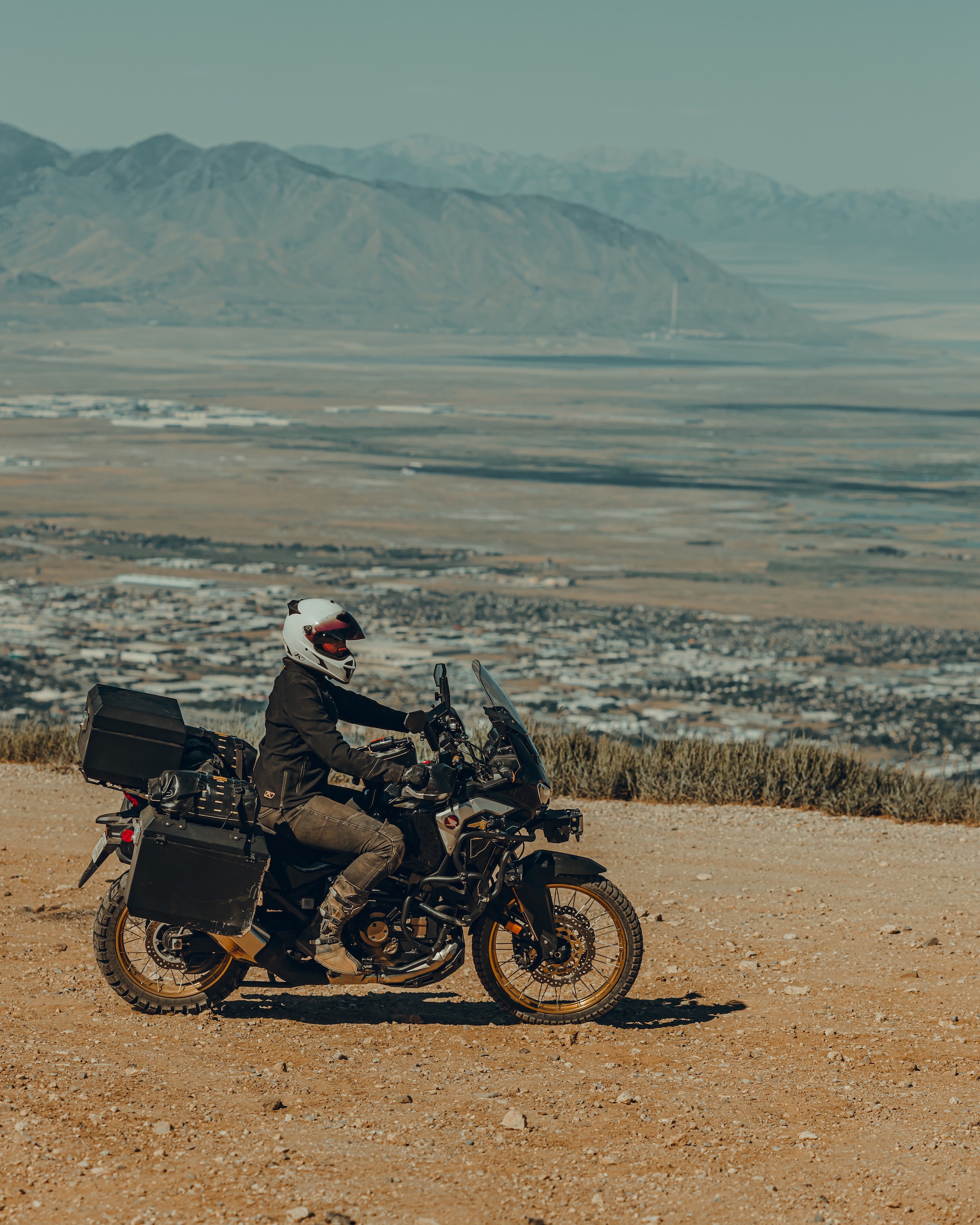 Up Close and Personal with Overland Expo's Ultimate Overland Motorcycle ...