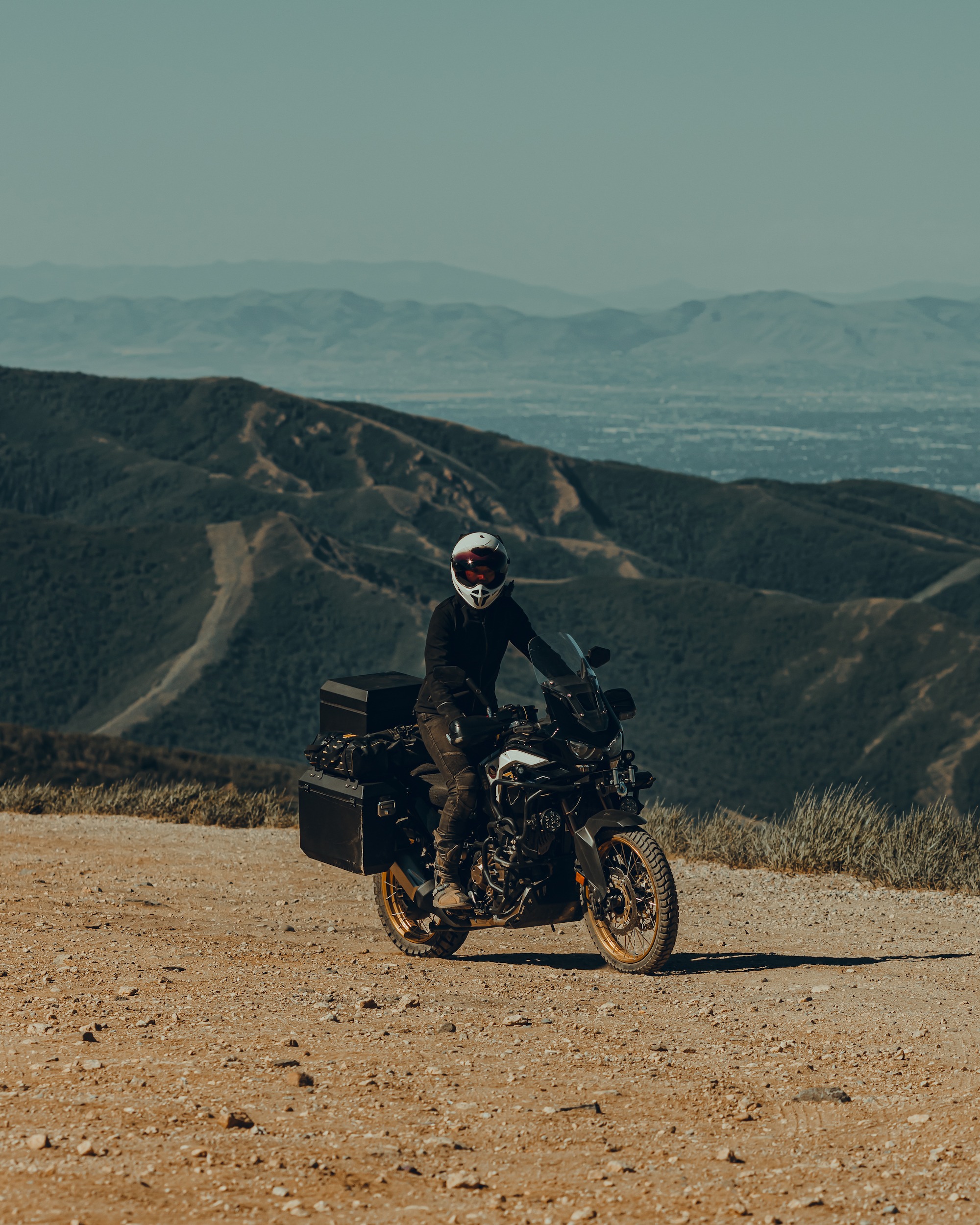 Up Close and Personal with Overland Expo's Ultimate Overland Motorcycle ...