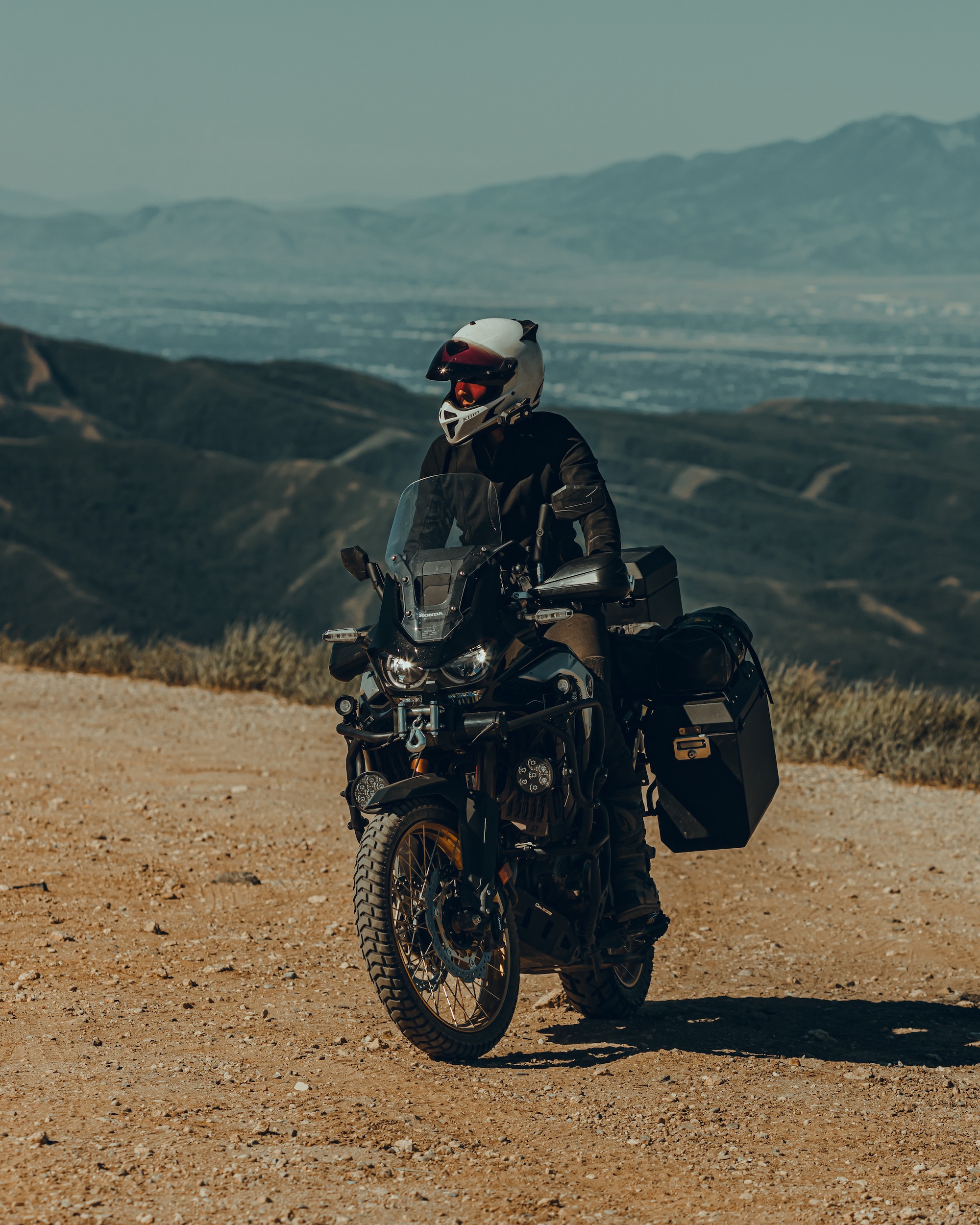 Up Close and Personal with Overland Expo's Ultimate Overland Motorcycle ...
