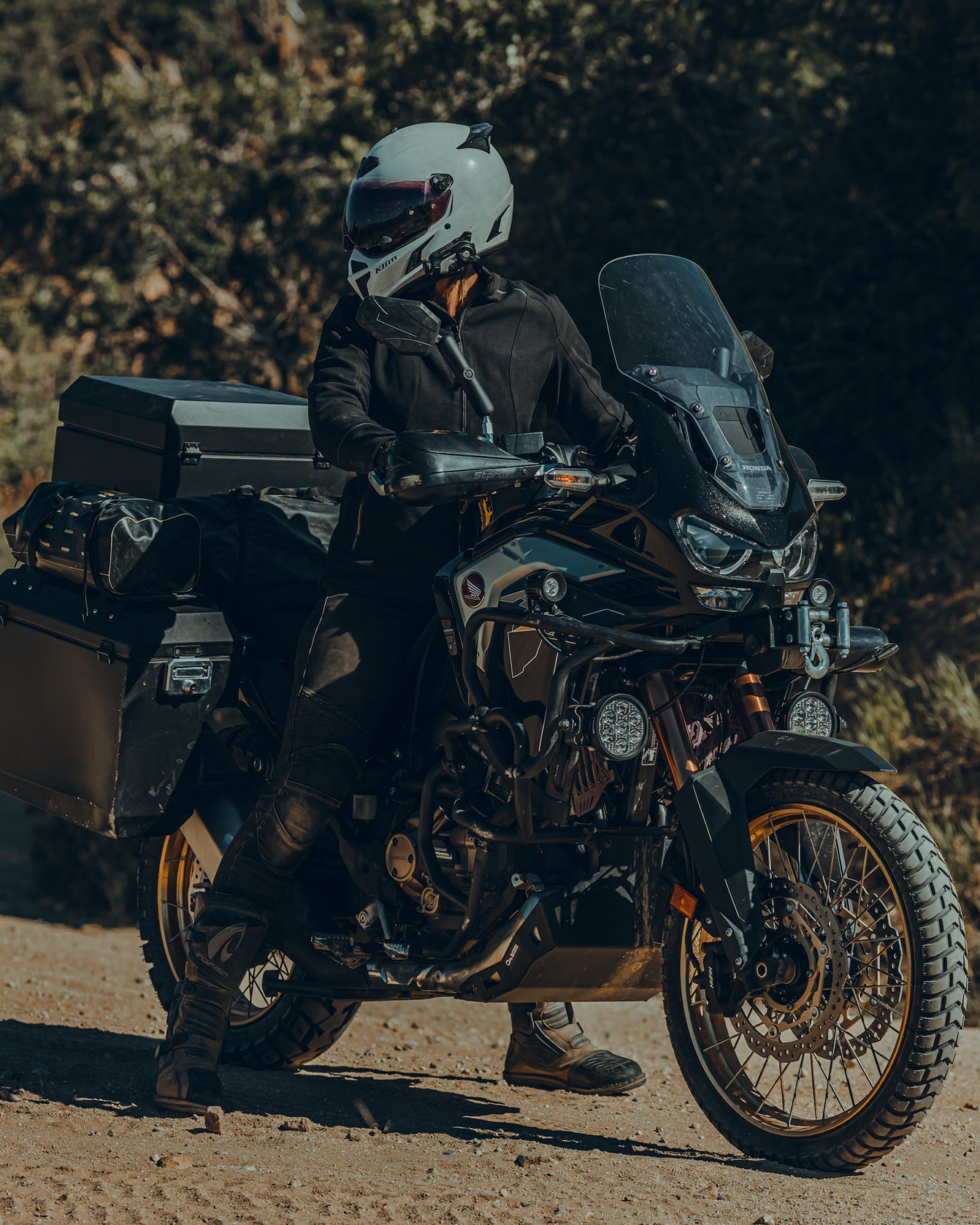 Up Close and Personal with Overland Expo's Ultimate Overland Motorcycle ...