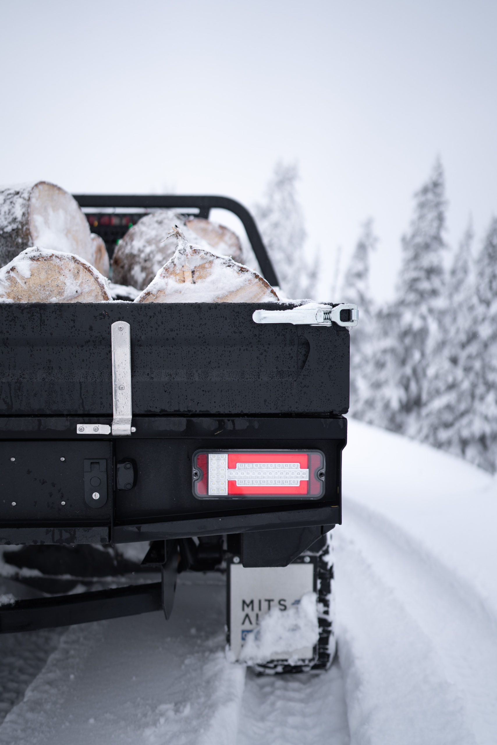 Tray & Canopy: MITS Alloy