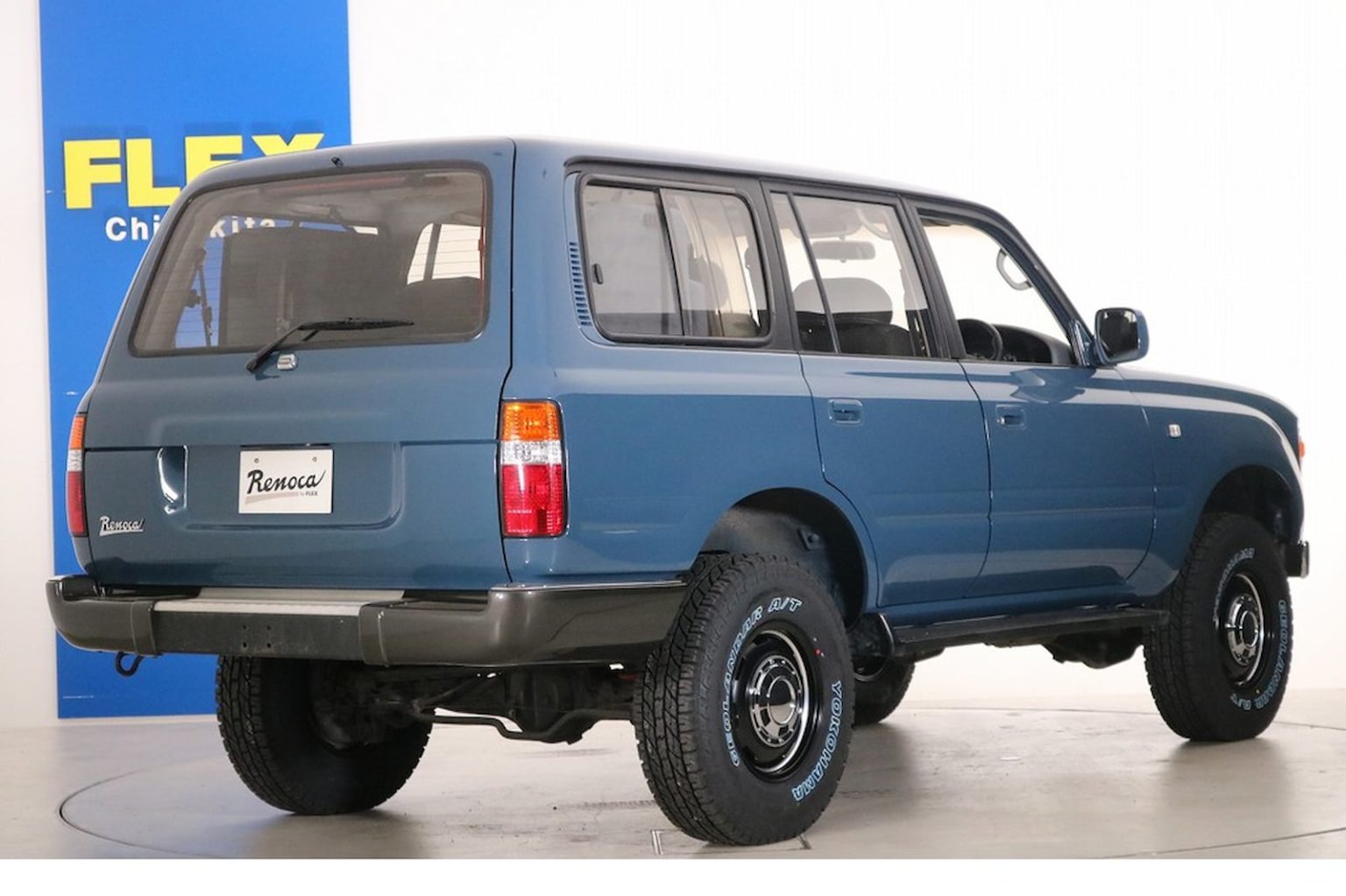 Custom Land Cruisers from Flex Ventures Overland Expo