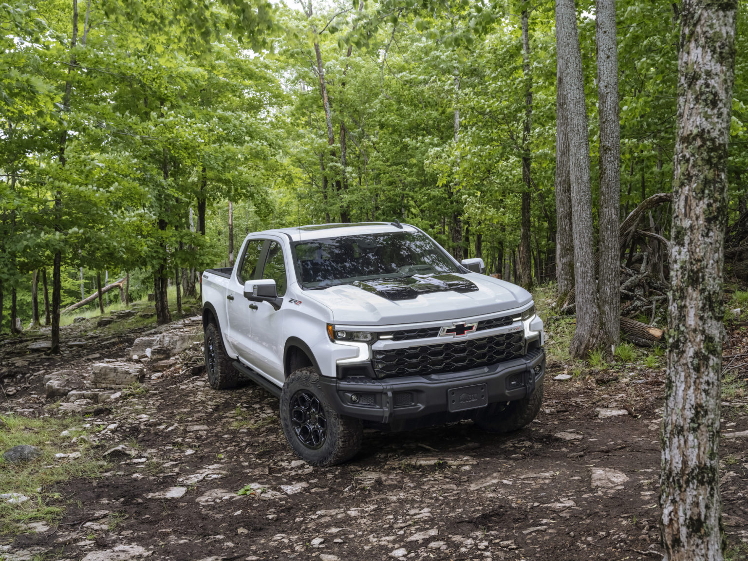 2023 Chevrolet Silverado Bison | Specs, Features Overland Expo