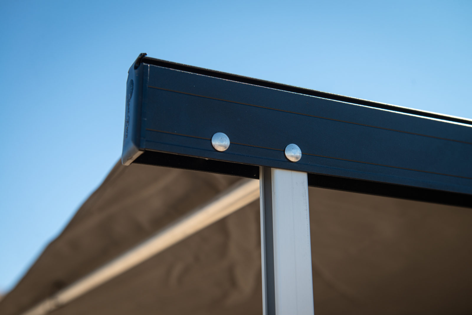 REVIEW: Eezi-Awn Swift Awning Overland Expo