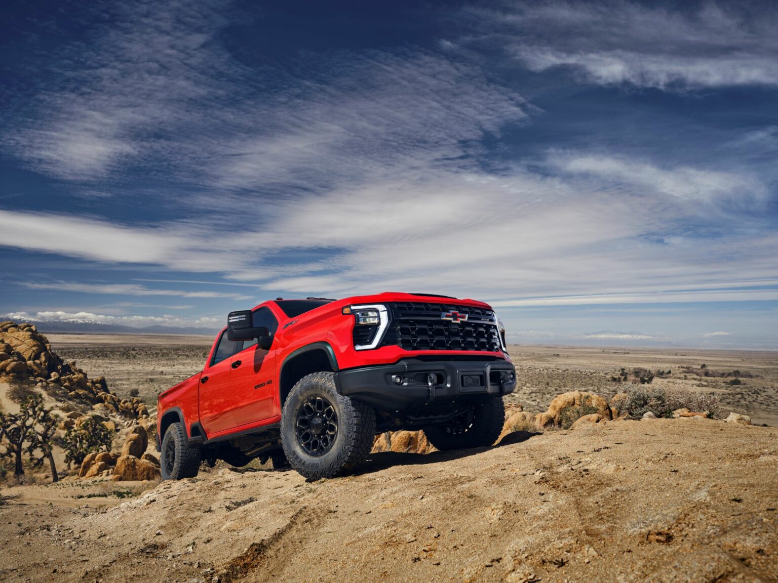 2024 Chevrolet Silverado HD ZR2 & ZR2 Bison Overland Expo