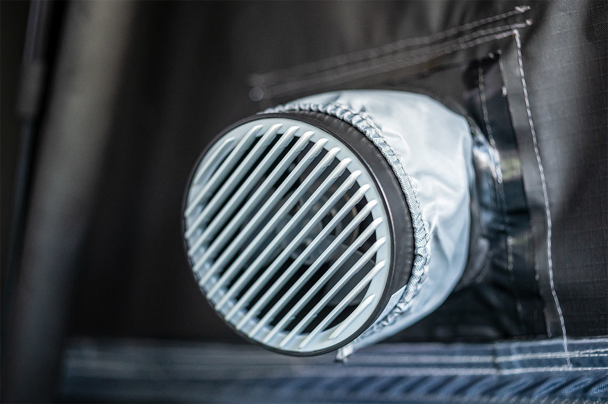 2023 Roofnest Condor 2 Rooftop Tent | Specs, Details, Pricing