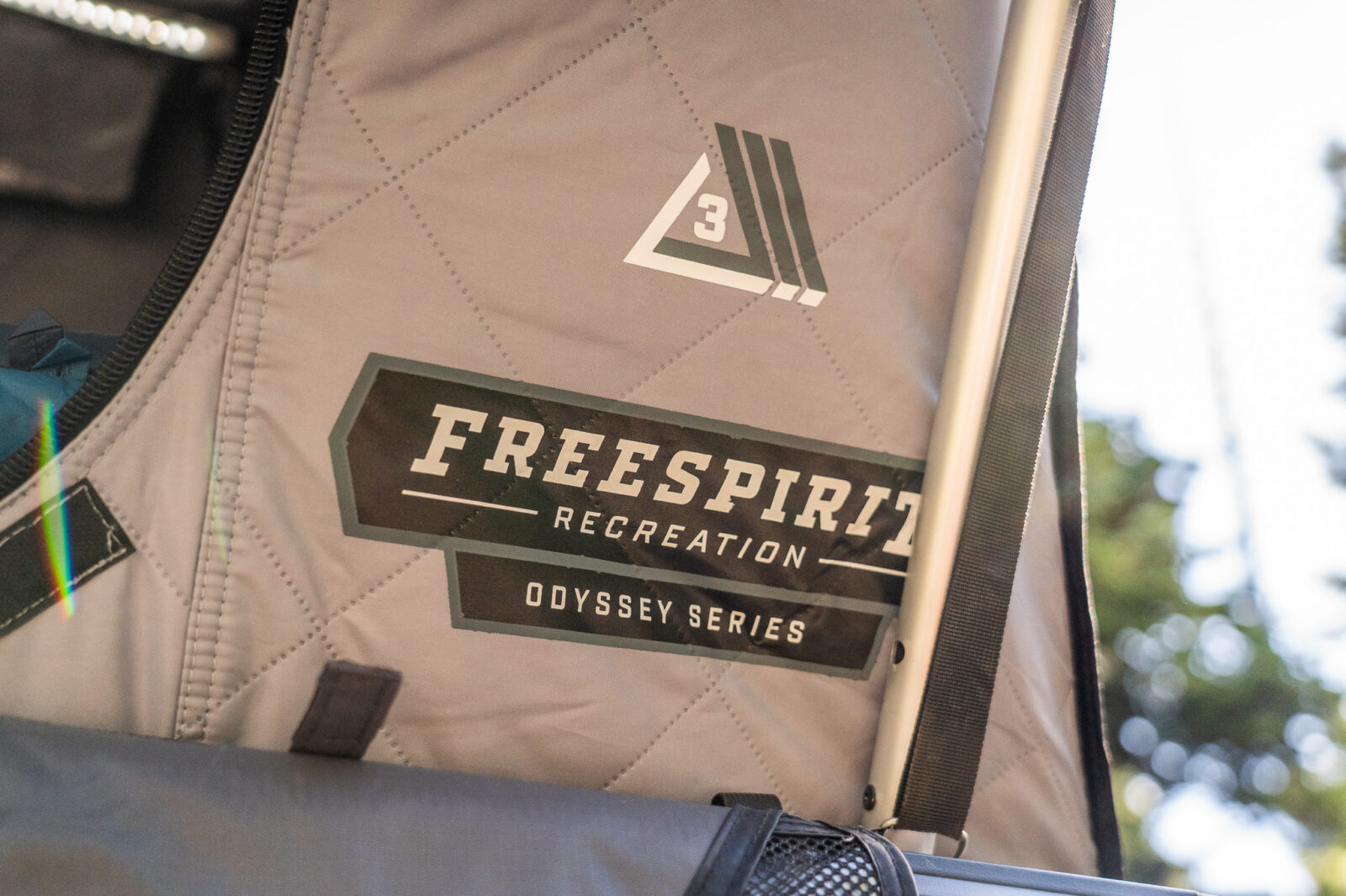 REVIEW: Freespirit Recreation Odyssey Rooftop Tent