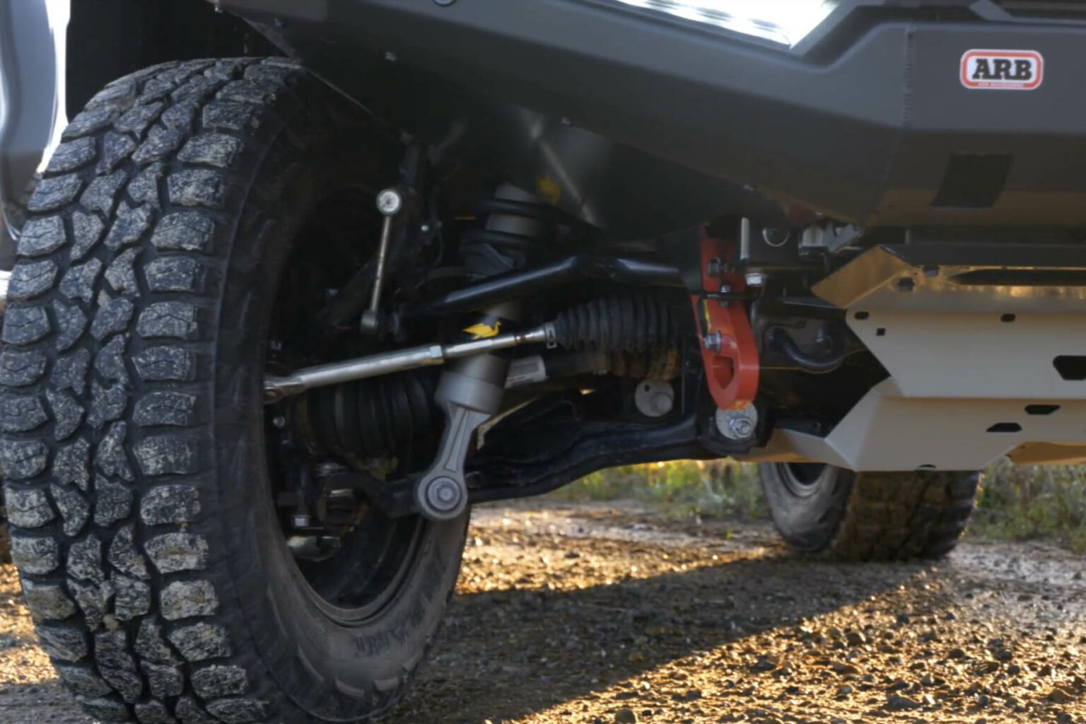 Old Man Emu MT64 Suspension | Specs, Details Overland Expo