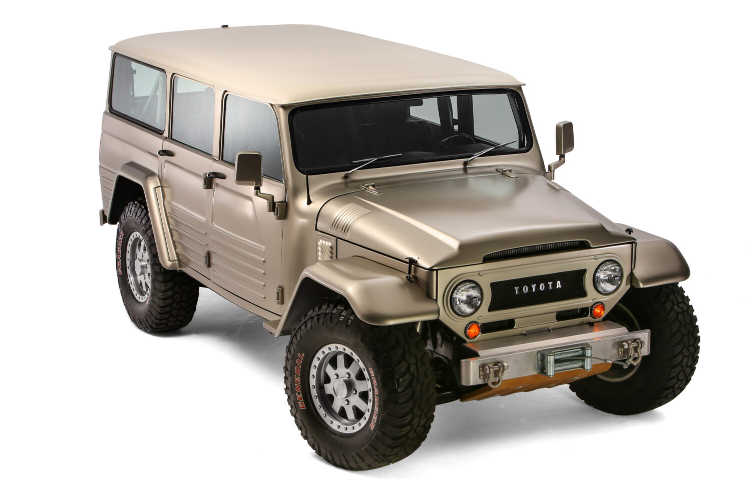 Toyota Brings Dream Rigs and More to SEMA Overland Expo