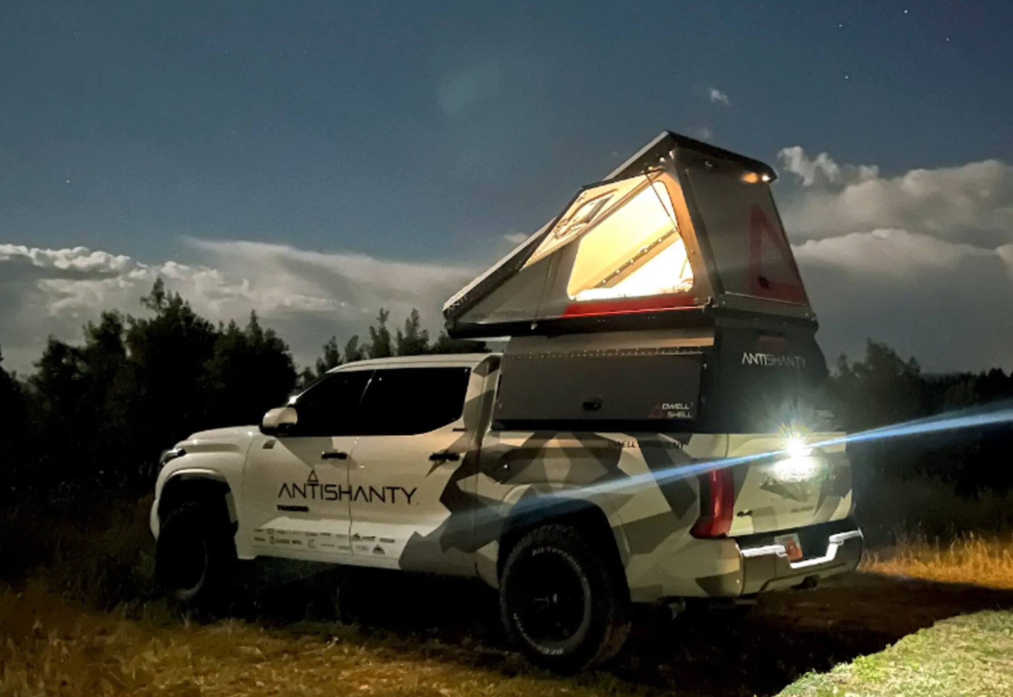 AntiShanty Debuts Hard-Sided Wedge Camper Overland Expo