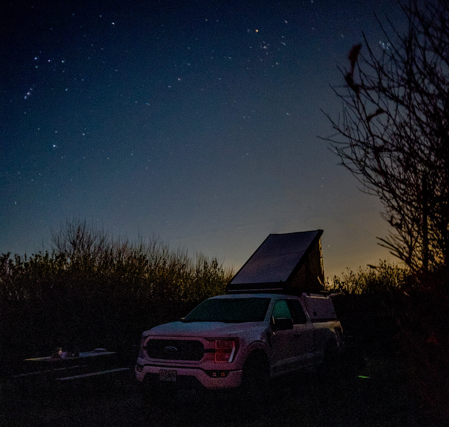 Review: Super Pacific X1 Rack And RTT Overland Expo