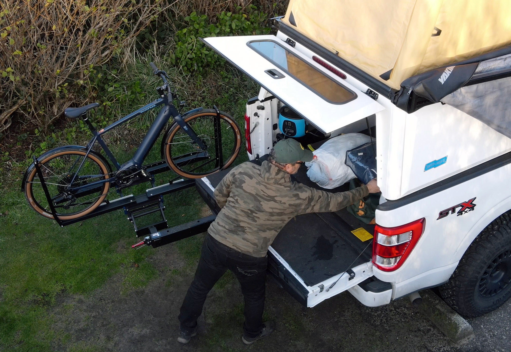 Review: Super Pacific X1 Rack And RTT Overland Expo