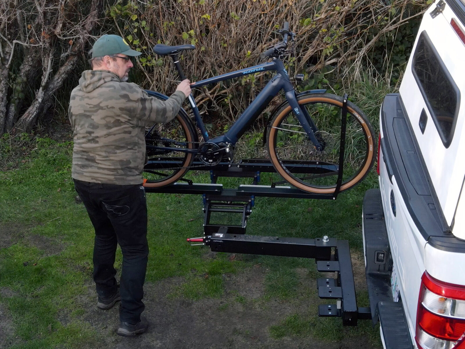 Review: Super Pacific X1 Rack And RTT Overland Expo