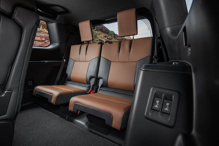 Lexus Adds 'Overtrail' Off-Road Trim To GX550 Overland Expo