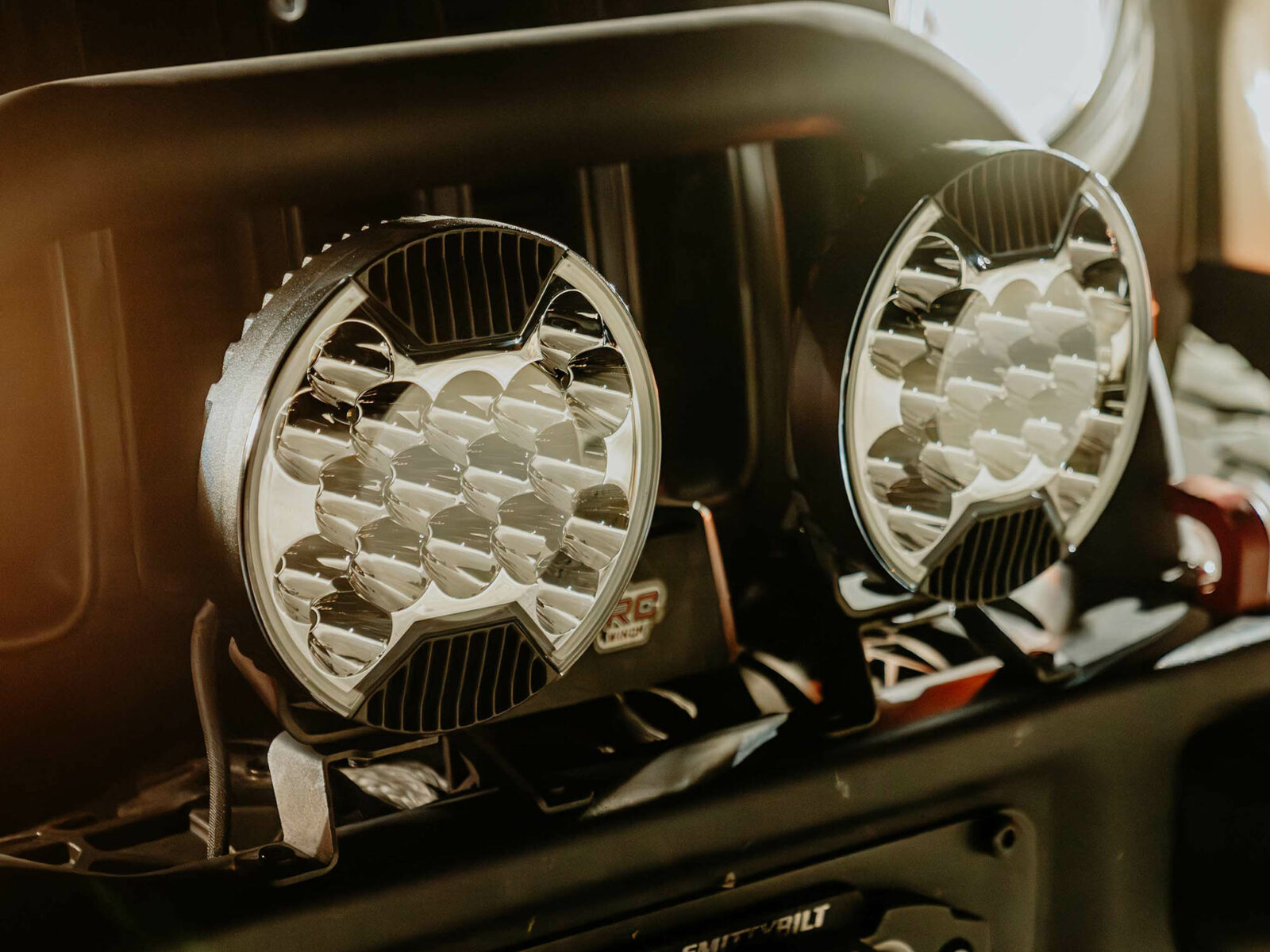 KC HiLiTES New SlimLite 8 Series Overland Expo