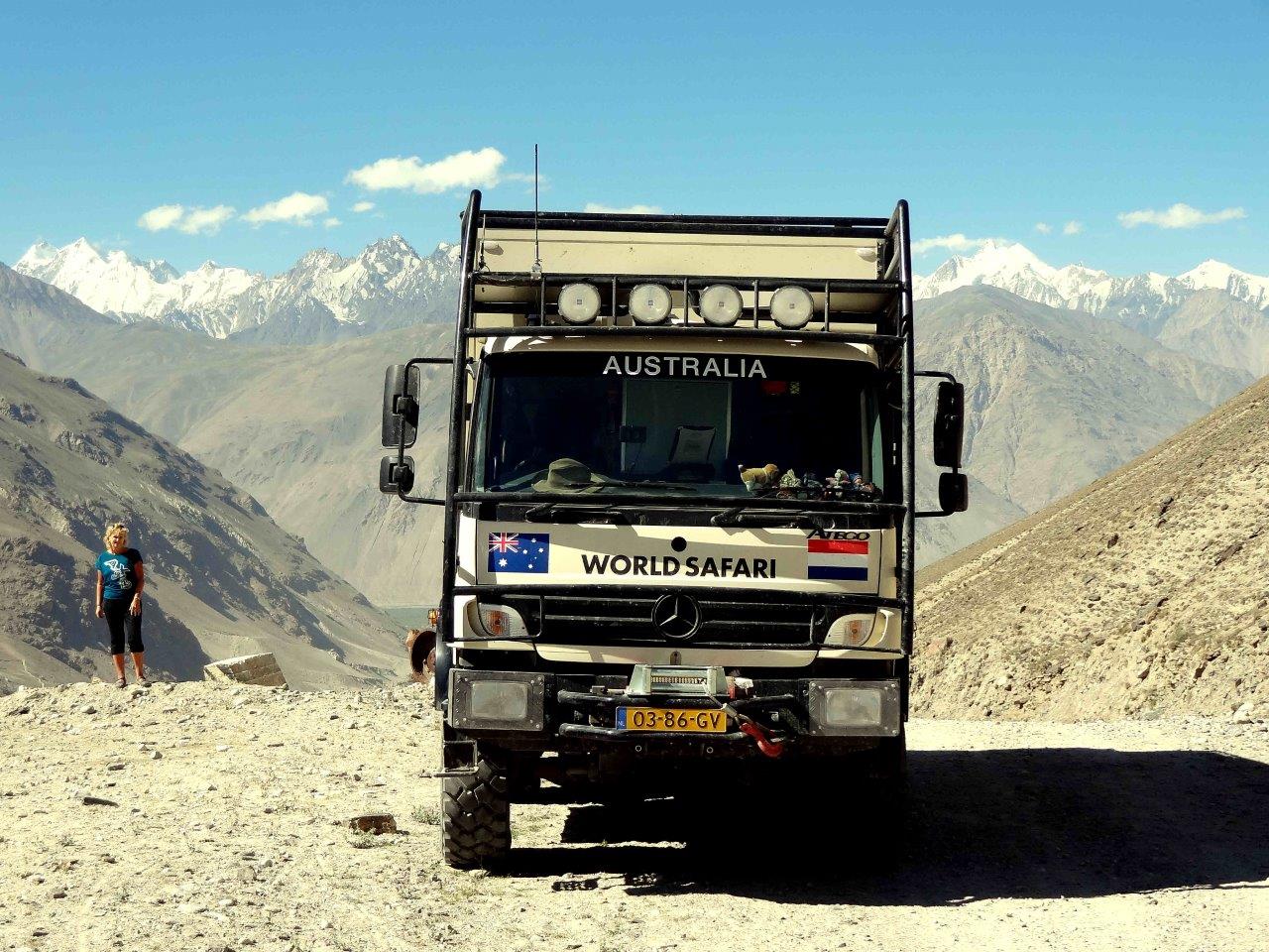 Double Dutch Safari: A 20 Year World Tour Overland Expo