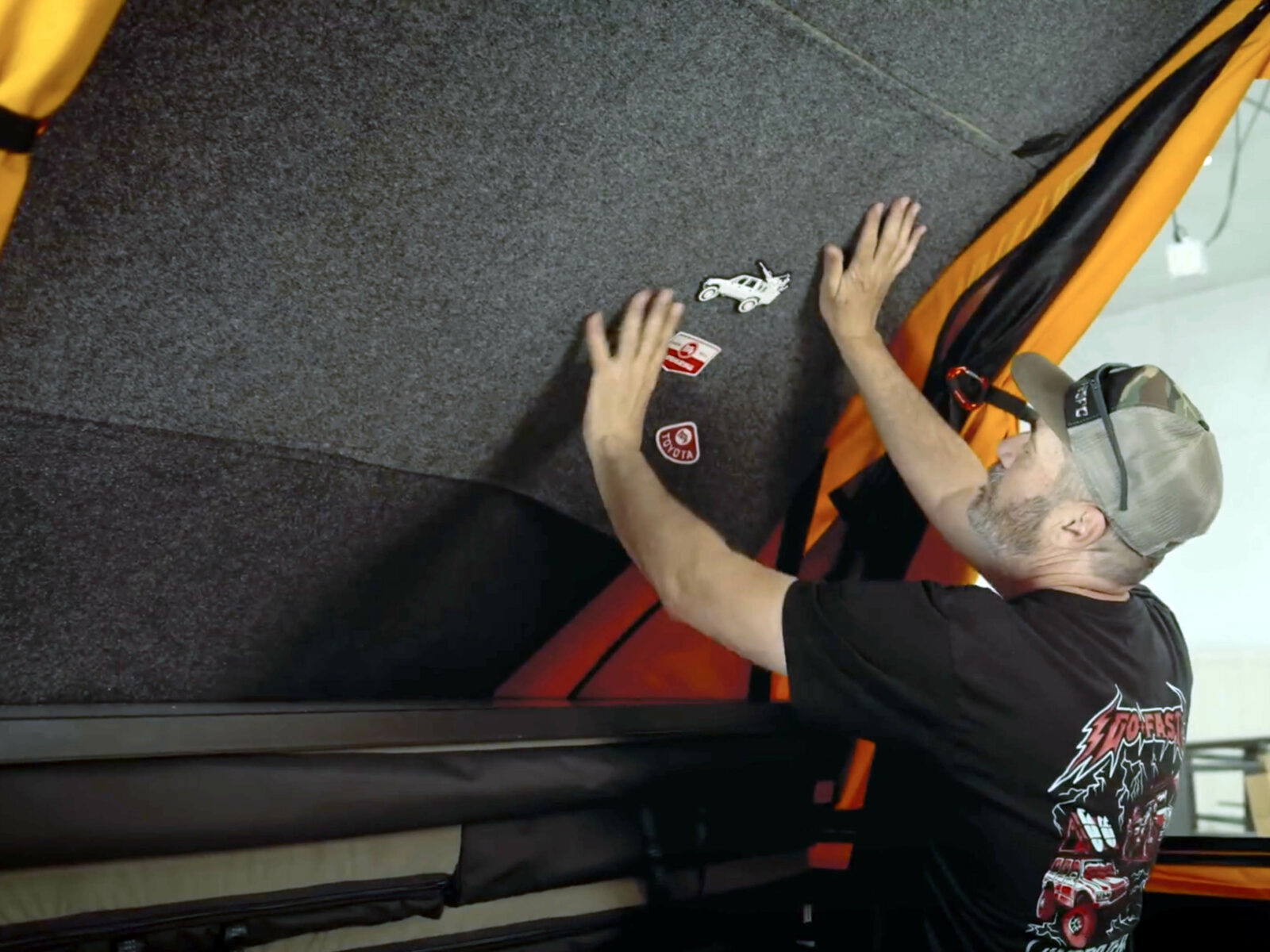 Go Fast Campers V2 Pro Rooftop Tent Features Numerous Improvements ...