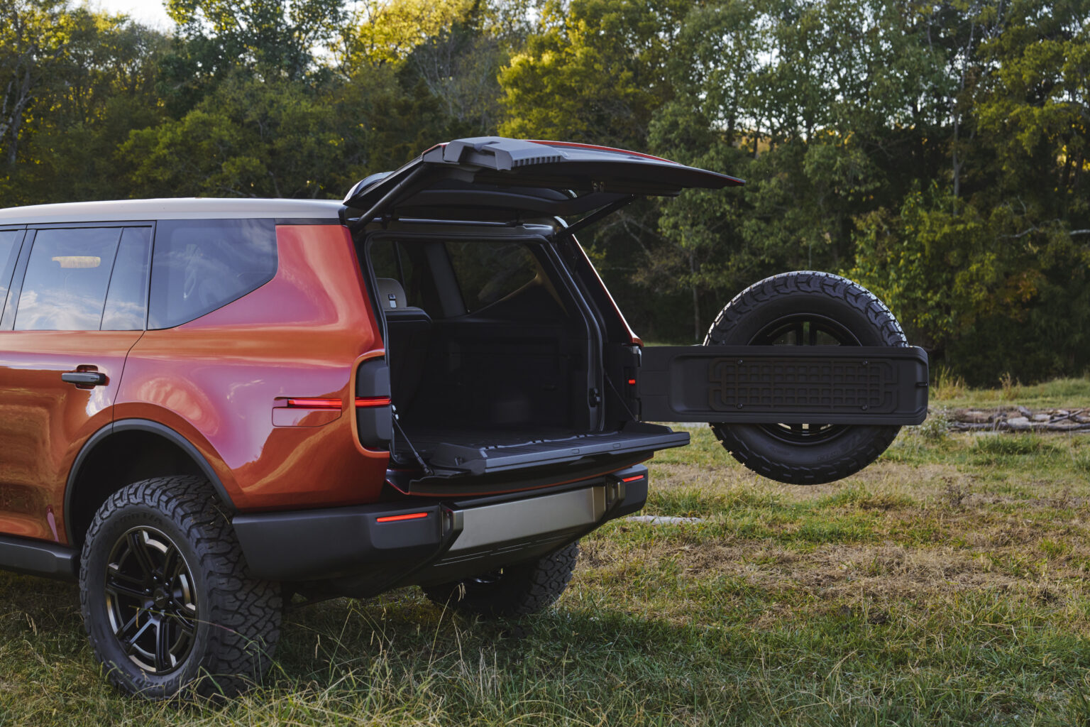 Scout Motors Unveils Brand New Electric Terra Pickup Truck and Traveler ...