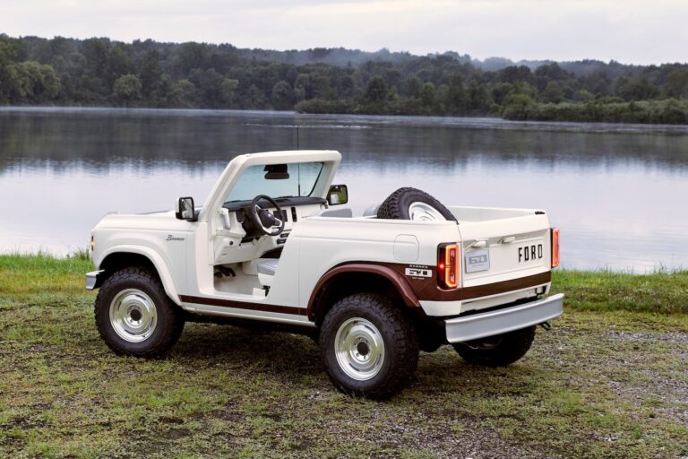 Ford Celebrates Bronco's 60th with three awesome rigs. Overland Expo
